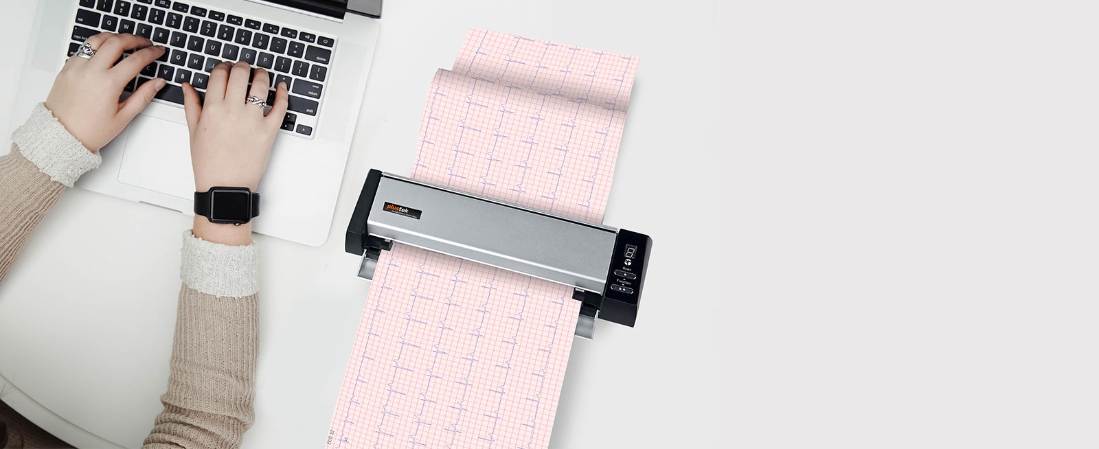 MobileOffice D430 Plus-Compact & Verstile Desktop Scanner | Plustek